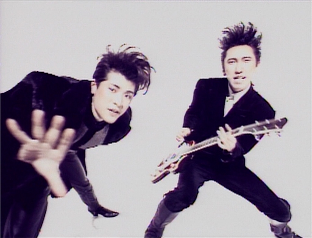 布袋寅泰＋吉川晃司＝COMPLEX デビュー30周年！サブスク解禁！ベスト盤リイシュー！WOWOW再放送！ – COZYSTYLE